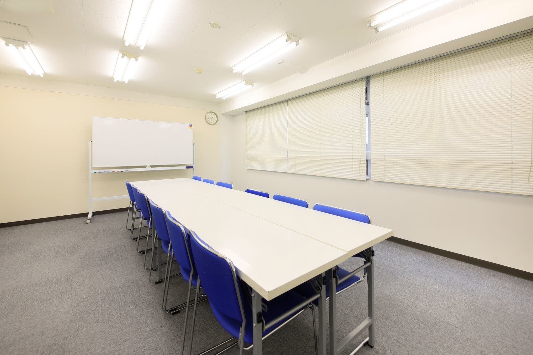 【リロの会議室　飯田橋】会議室Gの写真2