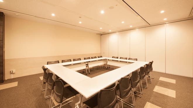 【リロの会議室 コンフォート新宿】RoomDの写真1