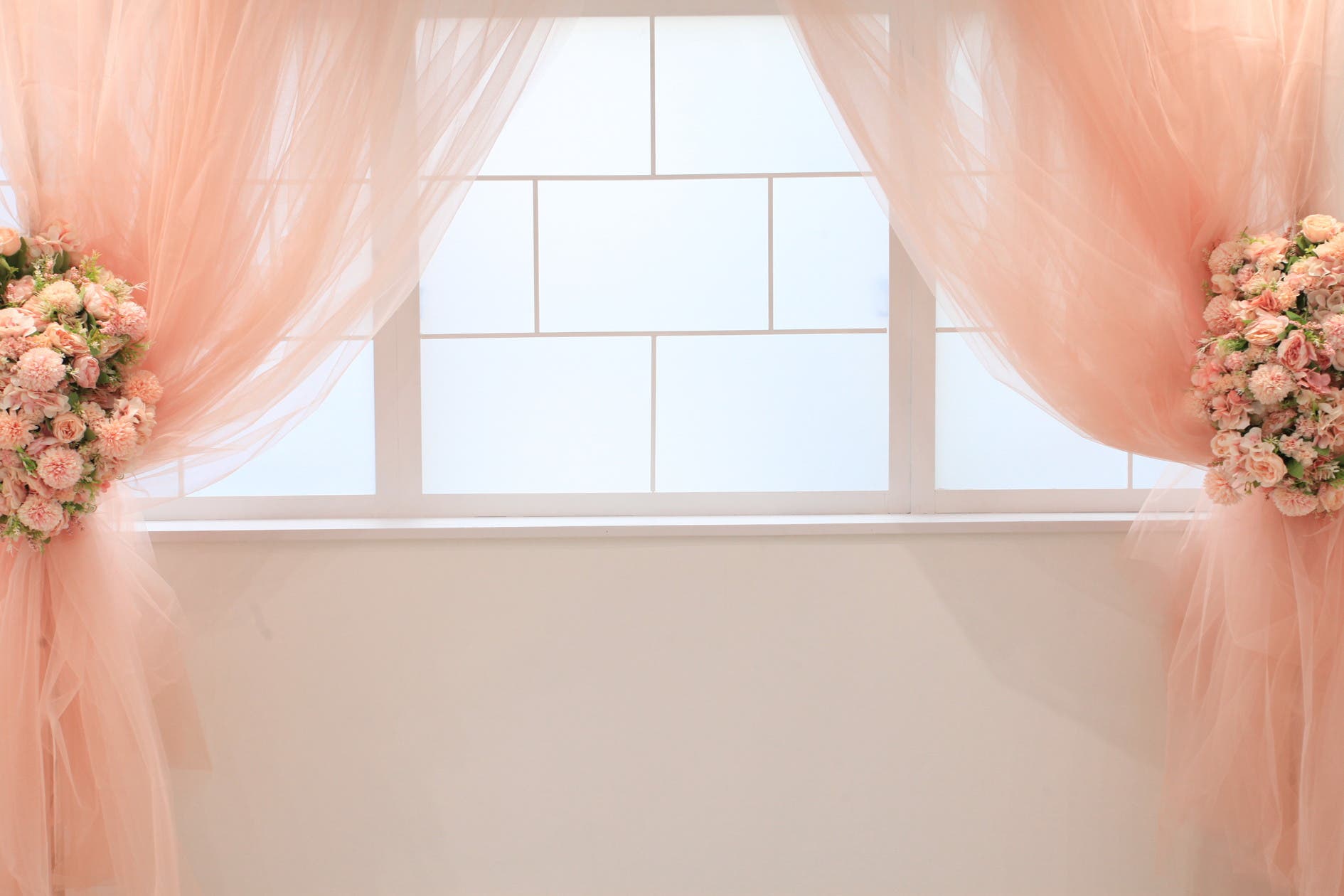 池袋東口徒歩４分/毎日清掃/自然光×白の空間/無限に広がる撮影の可能性/シンプルで洗練された非日常/背景10種類/機材すべて無料の写真14