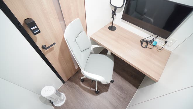 <PRIME BOOTH名古屋駅太閤通口No.1(ラージ)>名古屋駅4分🚃個室🚪光Wi-Fi📶モニター🖥電源🔌テレワーク/面接の写真6