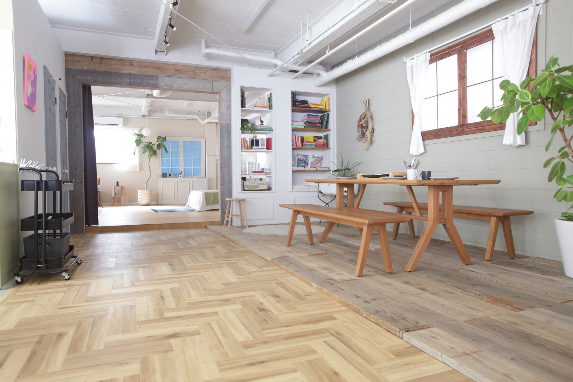 路面店/店舗風など撮影は勿論、展示会やイベント/車の乗入れも可。ドラマ等長期も対応の写真17