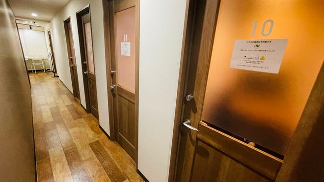 【¥330/30分!荻窪駅から1分】モニター・フリードリンク付き1名個室(個室2)※予約時間前は入室不可の写真3