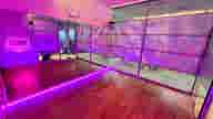 【BUZZ福岡本店】3stの写真2