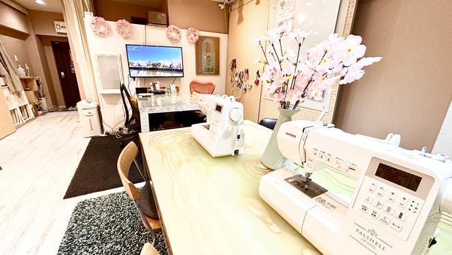 新宿ミシン🌸 新宿/大久保 ミシン3台/最大10名/快適作業/アイロン/裁縫/手芸/衣装制作/ミシン部屋1室まるごと貸切レンタルの写真6
