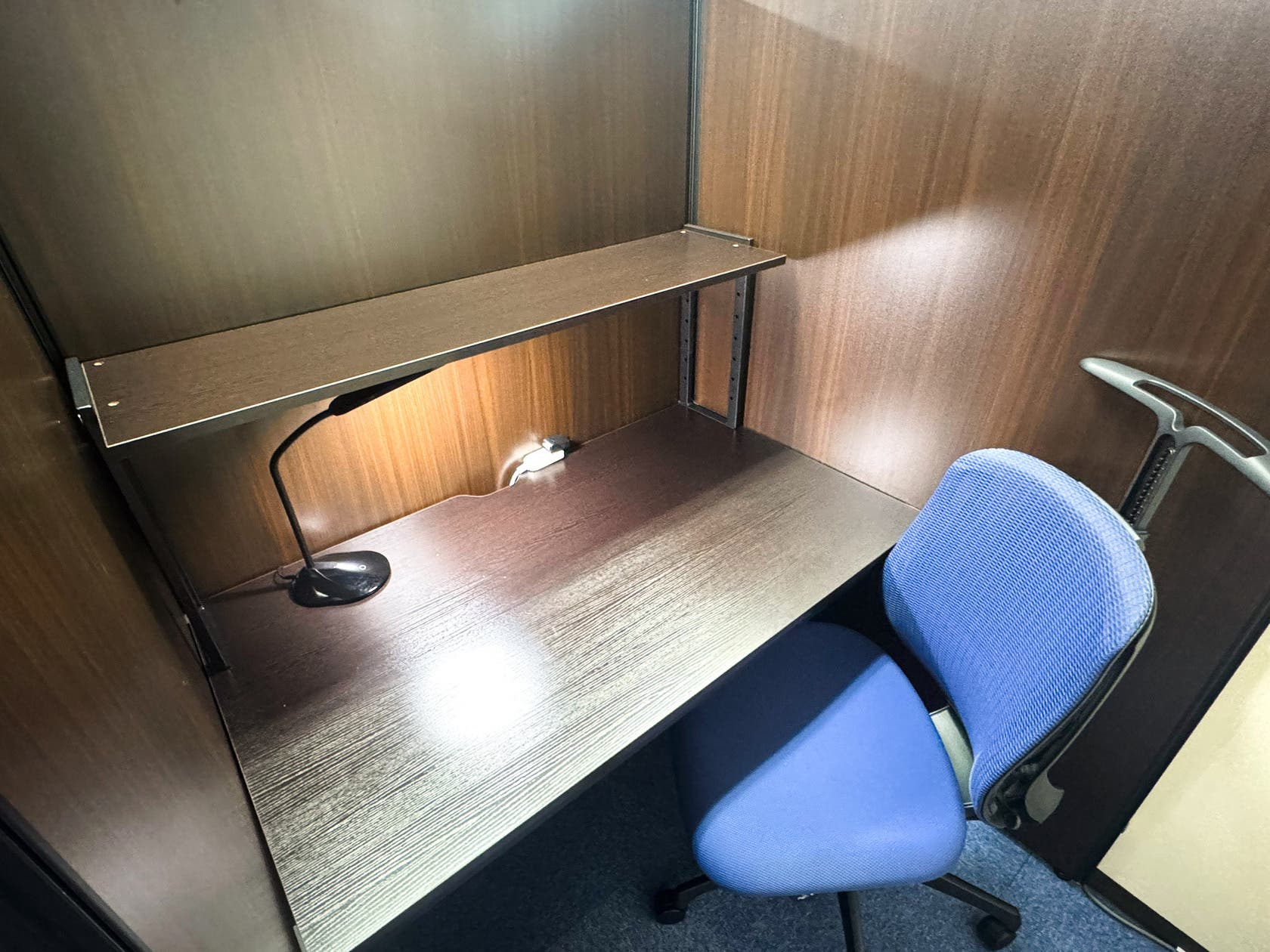 【私語禁止】江戸川橋駅徒歩3分！集中できる静かな自習室の写真1