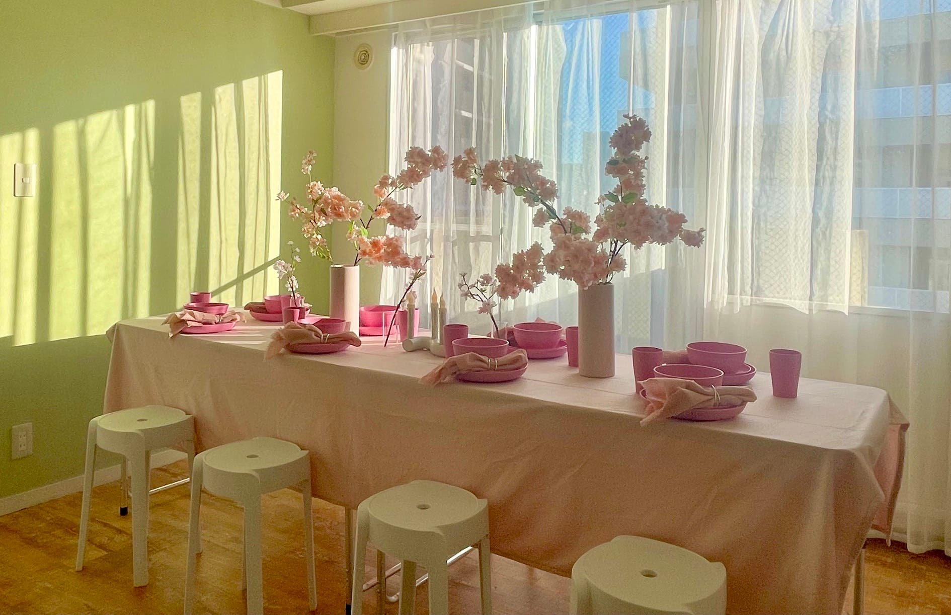 🉐初回割引あり　湯島3分/上野周辺　自然光 × 2つの空間 × 小物豊富な撮影スタジオ📸 〜挙式の控室にも〜の写真24