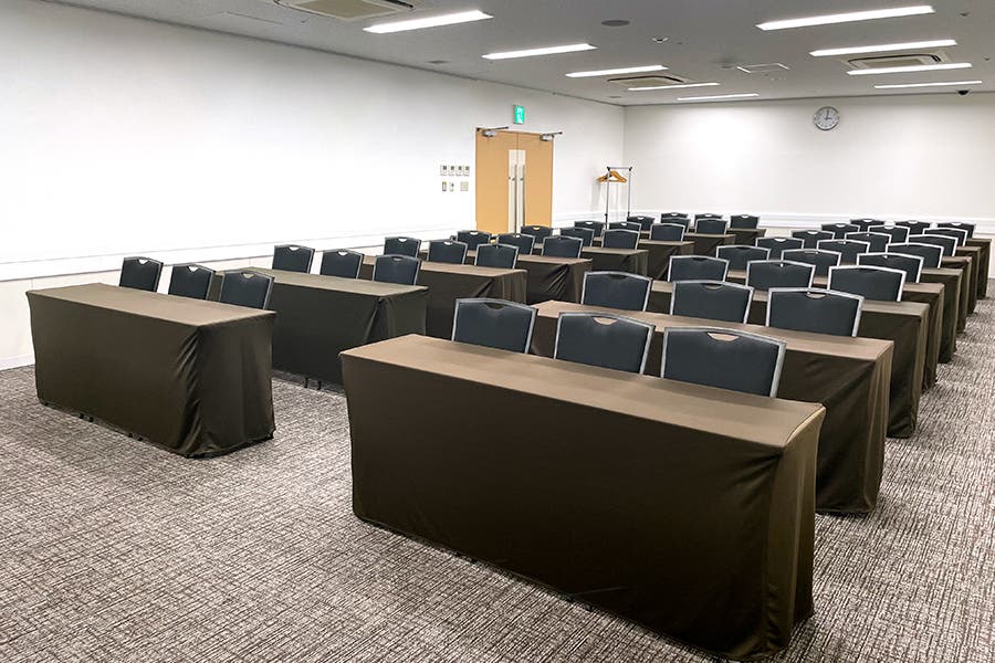 【TKPエルガーラホール】会議室1の写真1