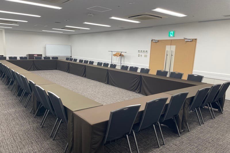 【TKPエルガーラホール】会議室1の写真2