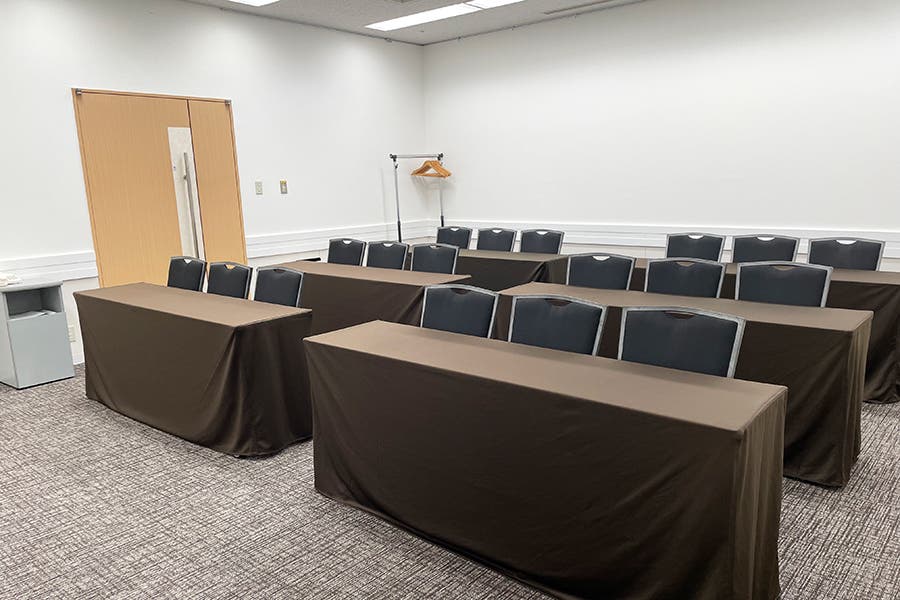 【TKPエルガーラホール】会議室3の写真2