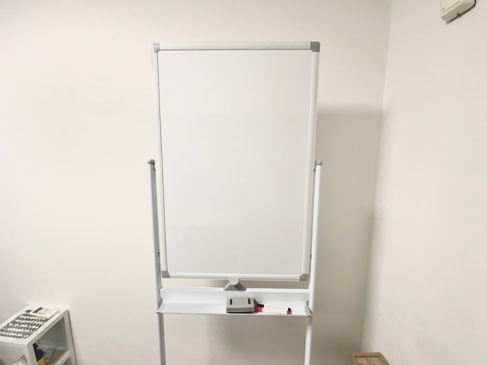 Pave 吉祥寺 駅徒歩3分個室/面接/お話会/三脚リングライト有/8〜22時即利用可/高速WiFi100Mbps/4Kモニターの写真8