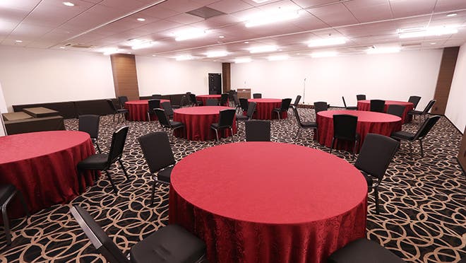 【TKPガーデンシティPREMIUM仙台西口】ホール4Bの写真3