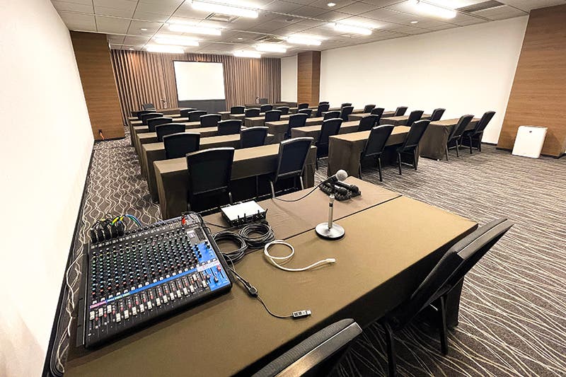 【TKPガーデンシティPREMIUM仙台西口】カンファレンスルーム4Dの写真3