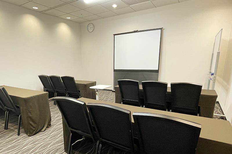 【TKPガーデンシティPREMIUM仙台西口】ミーティングルーム4Fの写真1