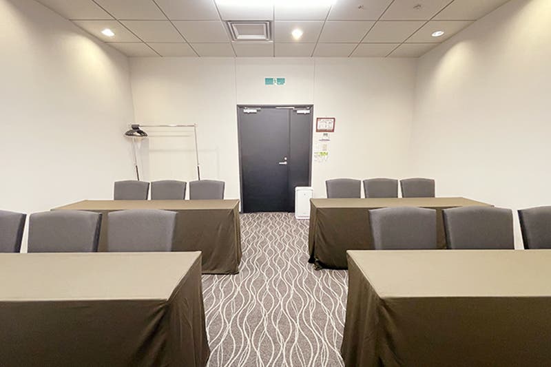 【TKPガーデンシティPREMIUM仙台西口】ミーティングルーム4Fの写真3