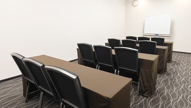 【TKPガーデンシティPREMIUM仙台西口】ミーティングルーム4Hの写真1