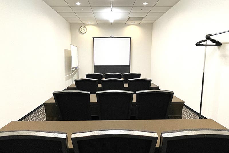 【TKPガーデンシティPREMIUM仙台西口】ミーティングルーム4Hの写真2