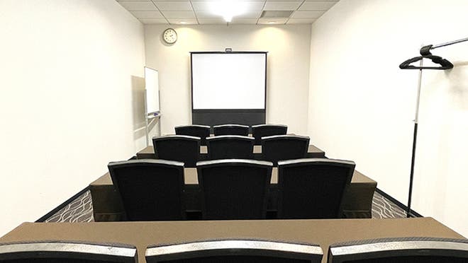 【TKPガーデンシティPREMIUM仙台西口】ミーティングルーム4Hの写真2