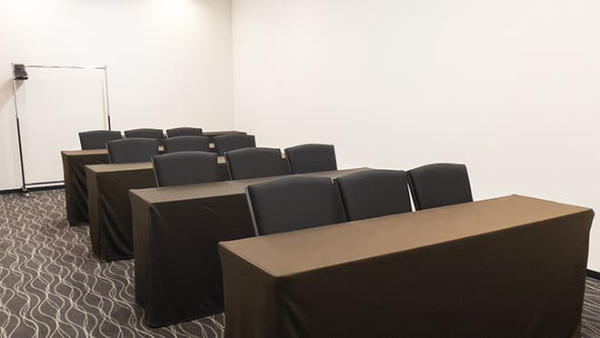【TKPガーデンシティPREMIUM仙台西口】ミーティングルーム4Hの写真3