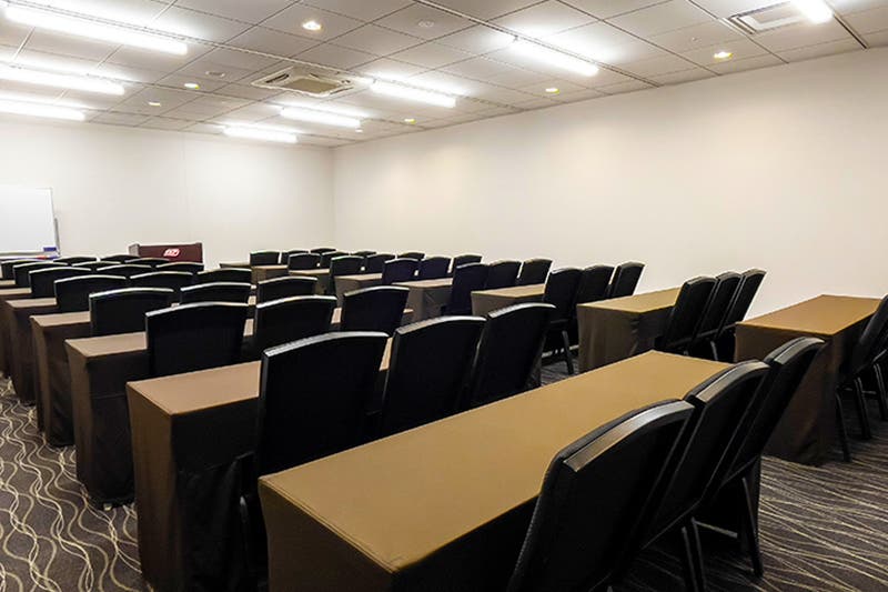 【TKPガーデンシティPREMIUM仙台西口】カンファレンスルーム4Jの写真2