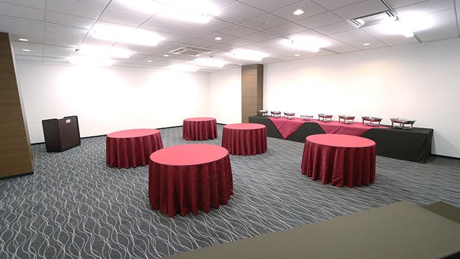 【TKPガーデンシティPREMIUM仙台西口】カンファレンスルーム4Kの写真3