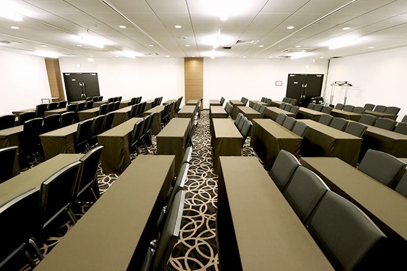 【TKPガーデンシティPREMIUM仙台西口】ホール5Aの写真1