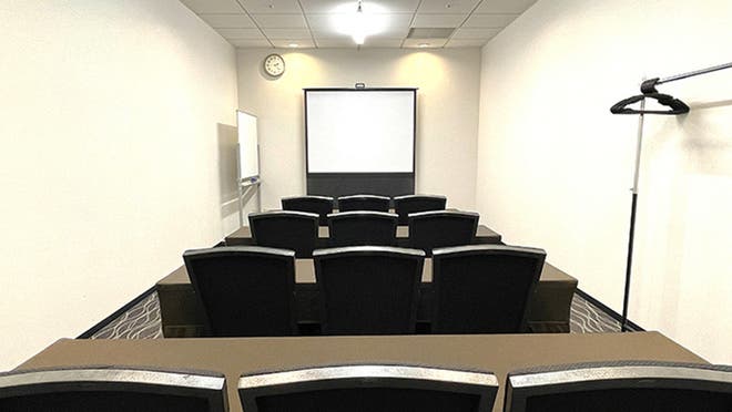 【TKPガーデンシティPREMIUM仙台西口】ミーティングルーム5Hの写真2