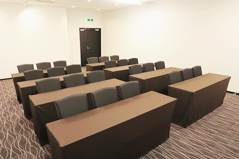 【TKPガーデンシティPREMIUM仙台西口】ミーティングルーム5Nの写真1