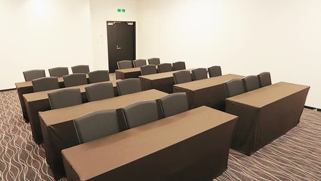 【TKPガーデンシティPREMIUM仙台西口】ミーティングルーム5Nの写真1