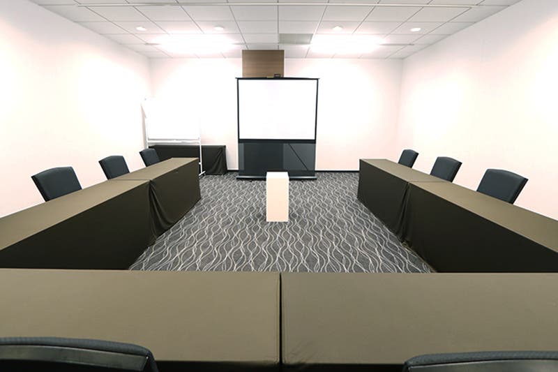 【TKPガーデンシティPREMIUM仙台西口】ミーティングルーム5Nの写真2