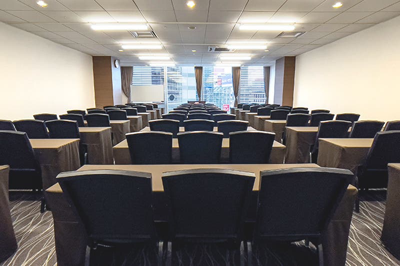 【TKPガーデンシティPREMIUM仙台西口】カンファレンスルーム6Dの写真1