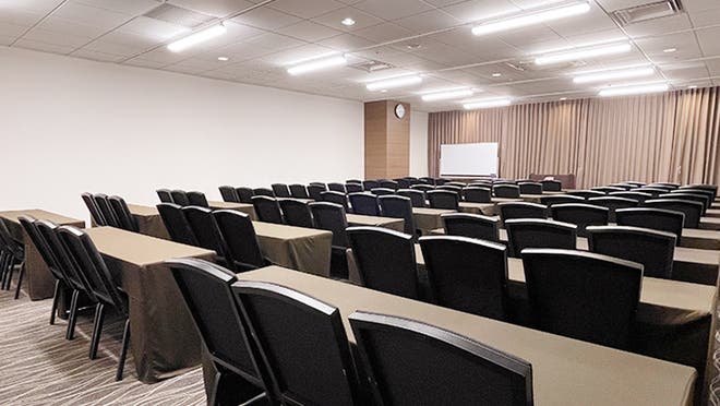 【TKPガーデンシティPREMIUM仙台西口】カンファレンスルーム6Dの写真2