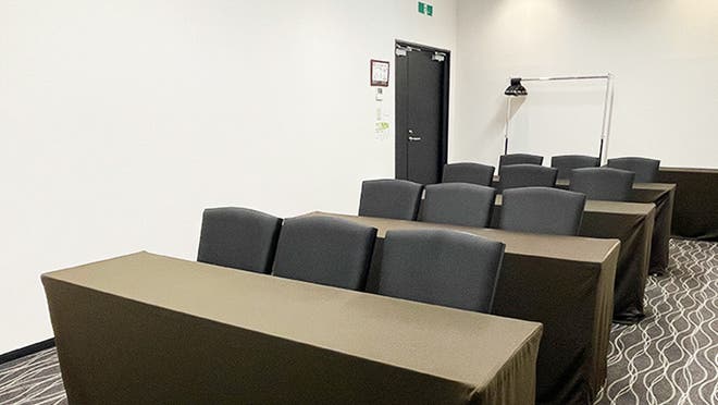 【TKPガーデンシティPREMIUM仙台西口】ミーティングルーム6Gの写真3