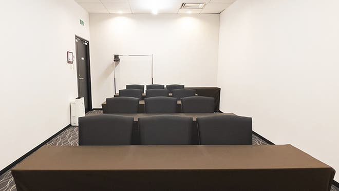 【TKPガーデンシティPREMIUM仙台西口】ミーティングルーム6Hの写真2