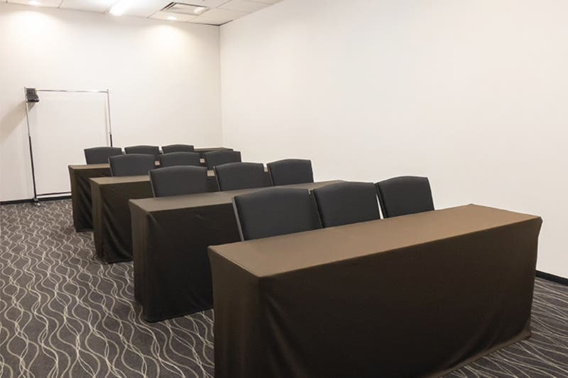 【TKPガーデンシティPREMIUM仙台西口】ミーティングルーム6Hの写真3