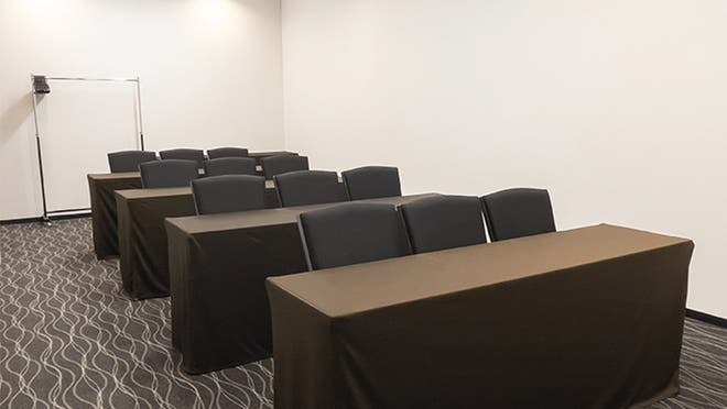 【TKPガーデンシティPREMIUM仙台西口】ミーティングルーム6Hの写真3