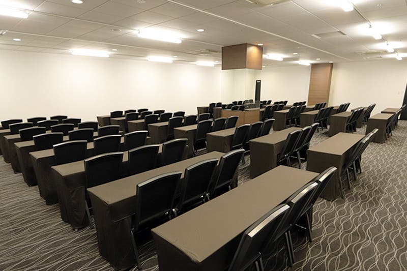 【TKPガーデンシティPREMIUM仙台西口】カンファレンスルーム6Iの写真1