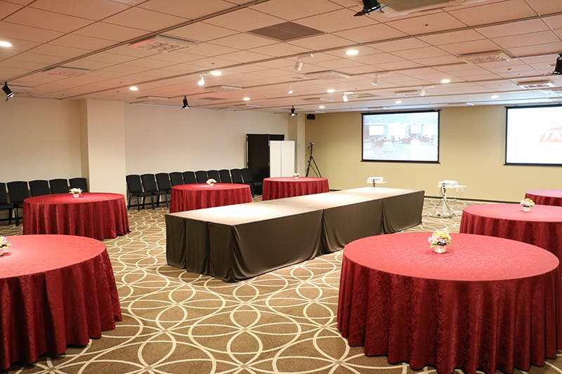 【TKPガーデンシティPREMIUM仙台西口】ホール7Bの写真2