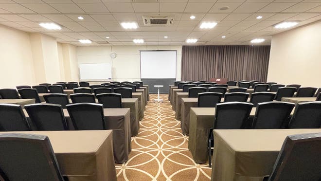 【TKPガーデンシティPREMIUM仙台西口】カンファレンスルーム7Cの写真2