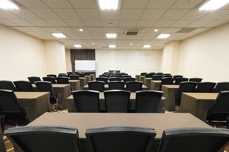 【TKPガーデンシティPREMIUM仙台西口】カンファレンスルーム7Dの写真1
