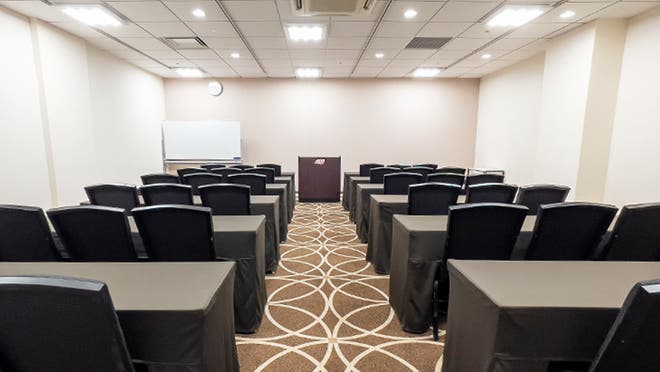 【TKPガーデンシティPREMIUM仙台西口】カンファレンスルーム7Iの写真1