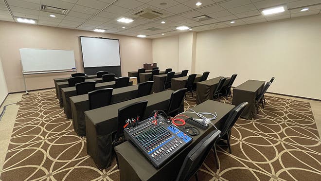 【TKPガーデンシティPREMIUM仙台西口】カンファレンスルーム7Iの写真3