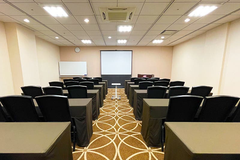 【TKPガーデンシティPREMIUM仙台西口】カンファレンスルーム7Jの写真2