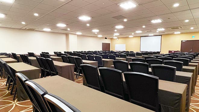 【TKPガーデンシティPREMIUM仙台西口】ホール8Aの写真1