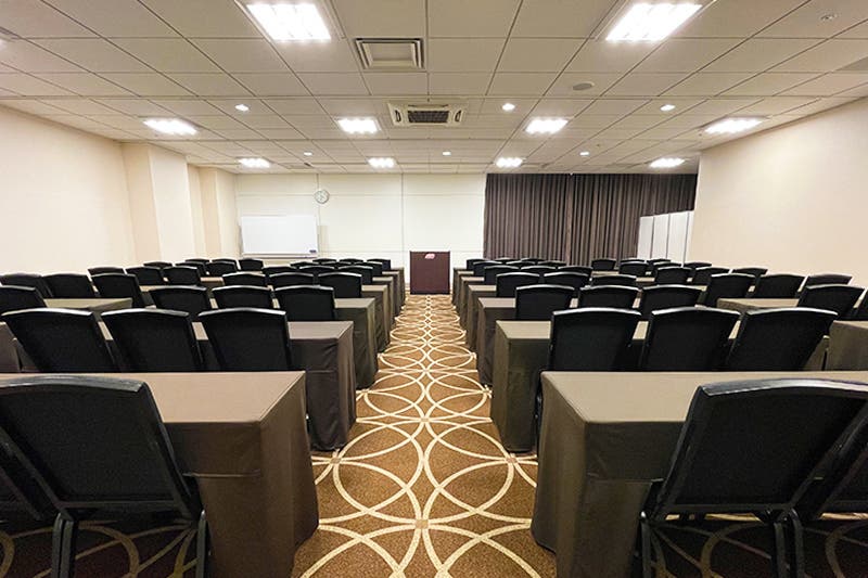 【TKPガーデンシティPREMIUM仙台西口】カンファレンスルーム8Cの写真1