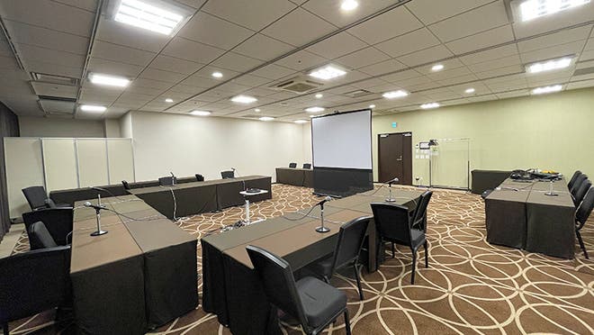【TKPガーデンシティPREMIUM仙台西口】カンファレンスルーム8Cの写真3
