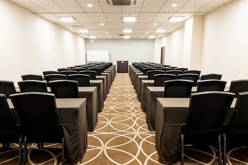 【TKPガーデンシティPREMIUM仙台西口】カンファレンスルーム8Eの写真1