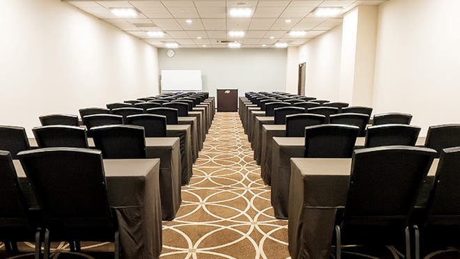 【TKPガーデンシティPREMIUM仙台西口】カンファレンスルーム8Eの写真1