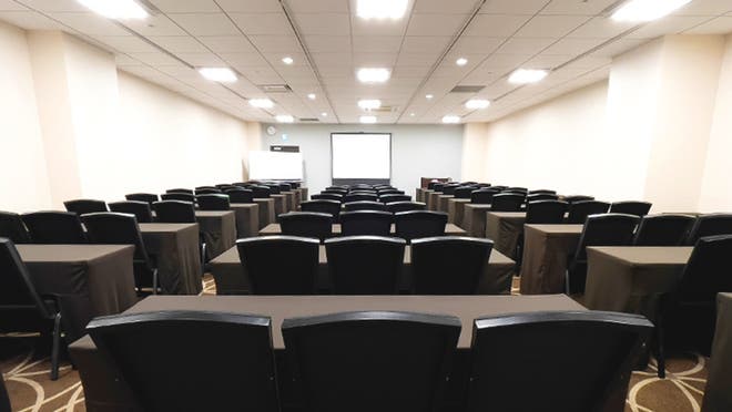 【TKPガーデンシティPREMIUM仙台西口】カンファレンスルーム8Gの写真1