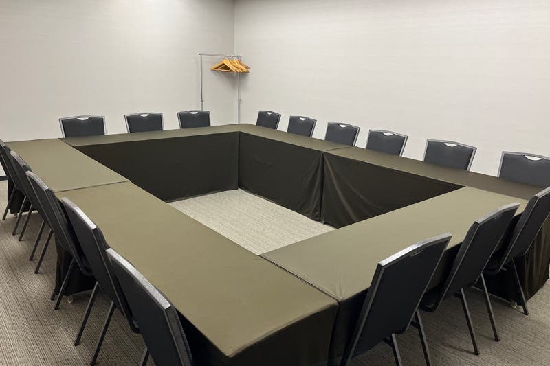 【TKPガーデンシティPREMIUM博多駅前】ミーティング3Dの写真1