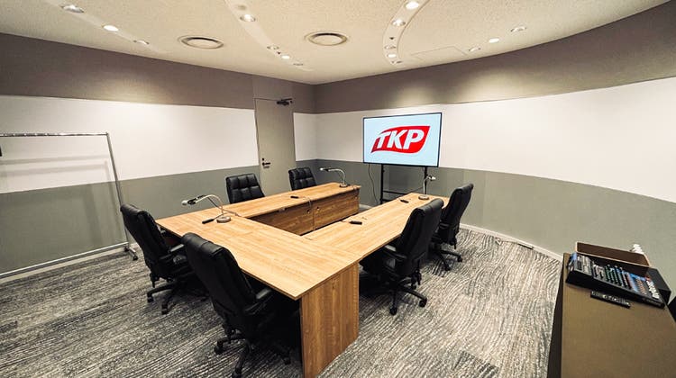 【TKPガーデンシティPREMIUM名古屋ルーセントタワー】Dの写真1
